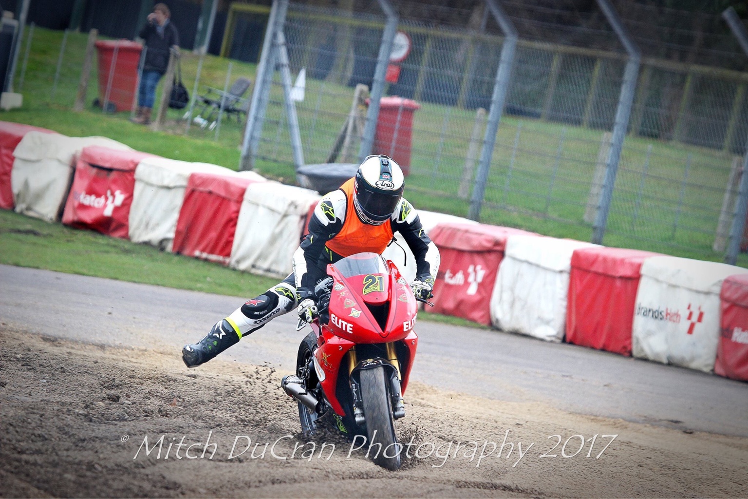 Round 1 TSGB Tommo #21 Army Road Racing Write up - Brands Hatch | 675 ...